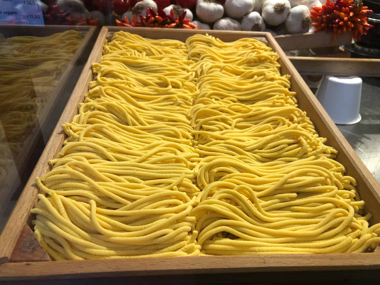Famous Italian Pasta Dishes - by Region - Eating Around Italy