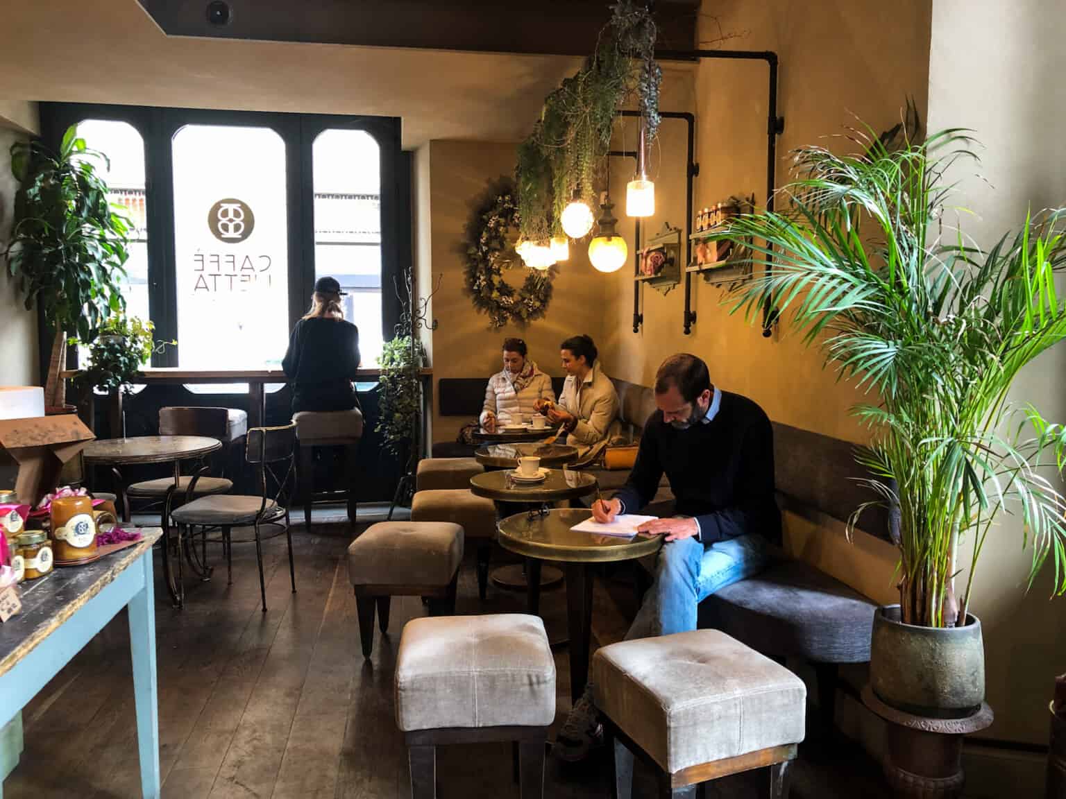 How To Order Food In Italian - Phrases, Tips & Guides From A Local ...