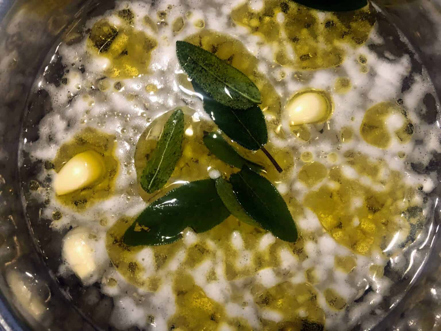 What to Do With a Parmesan Rind - Cook Like An Italian! - Eating Around ...