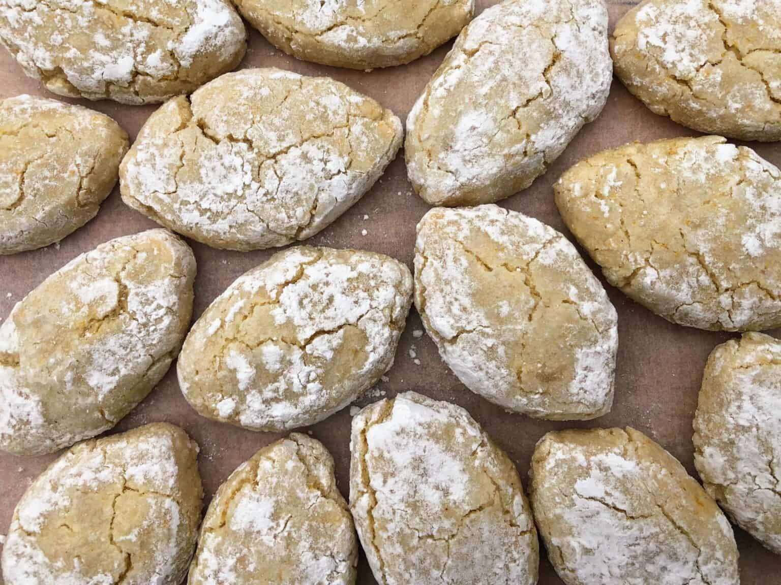 Ricciarelli - Italian Almond Cookies from Siena (Naturally Gluten-free ...