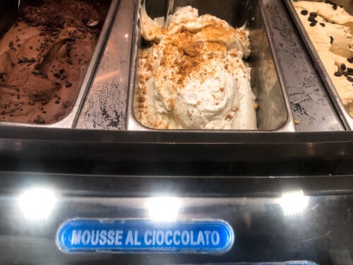 Gelato In Italy - The Scoop on Italy’s Favorite Sweet Treat - Eating ...
