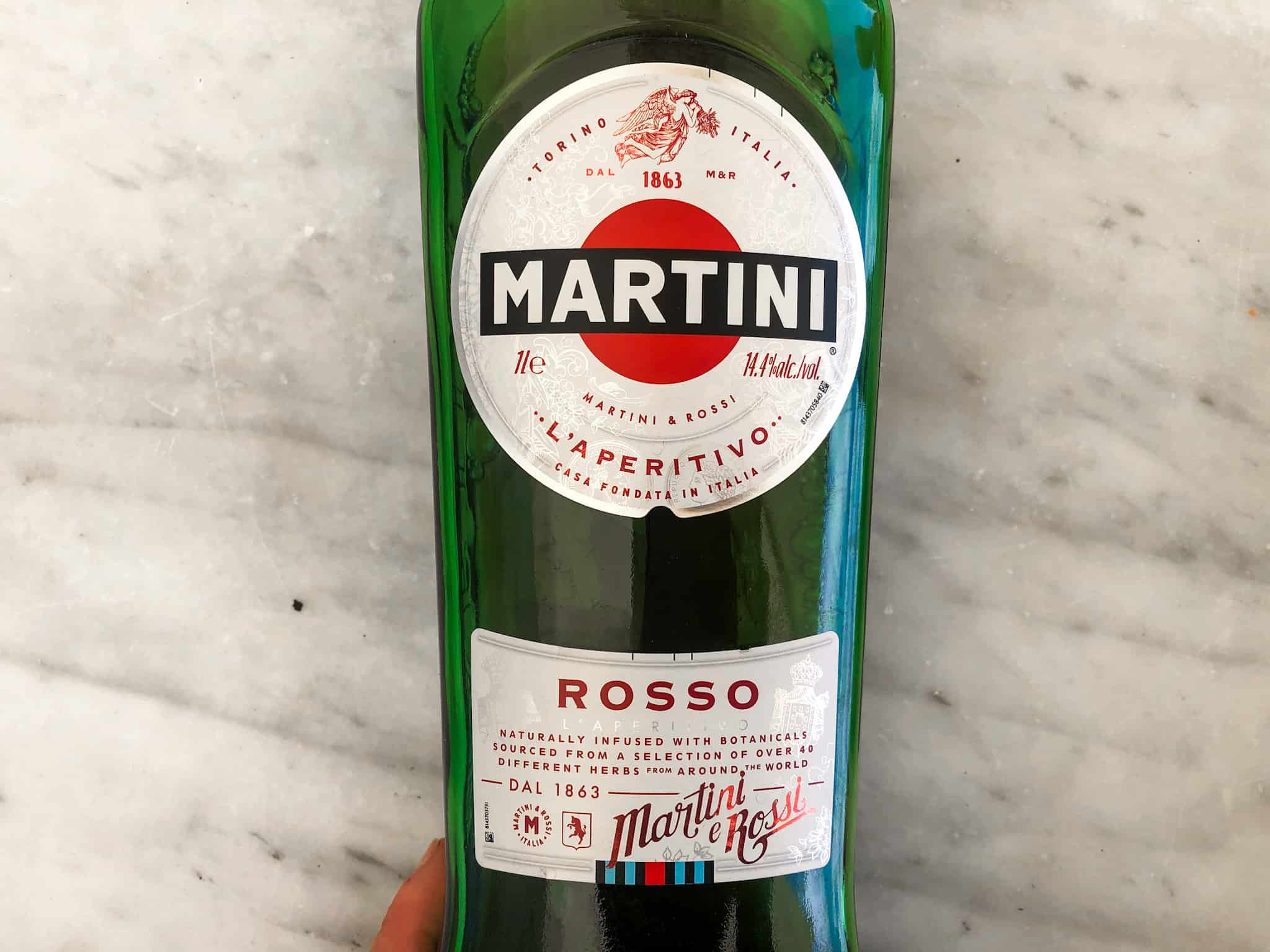 How To Make A Campari Negroni - Recipe + How To Serve It - Eating ...