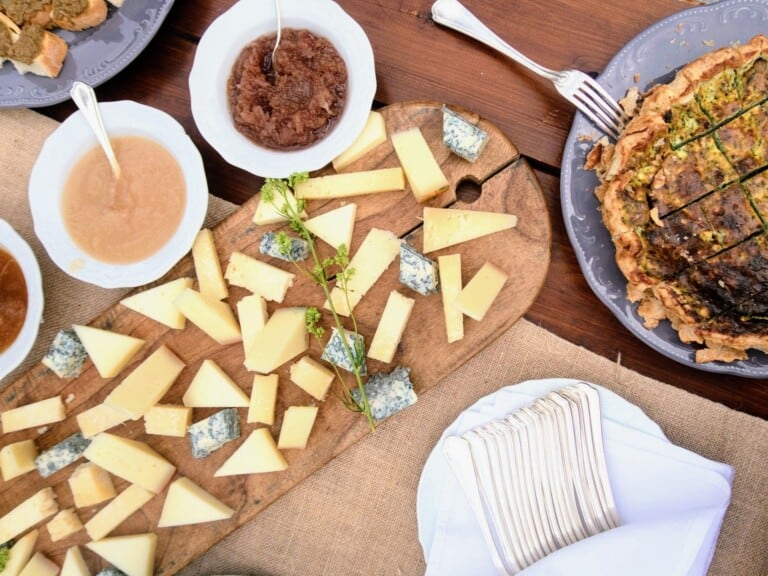 Italian Charcuterie Board - What To Put On One (According to An Italian ...