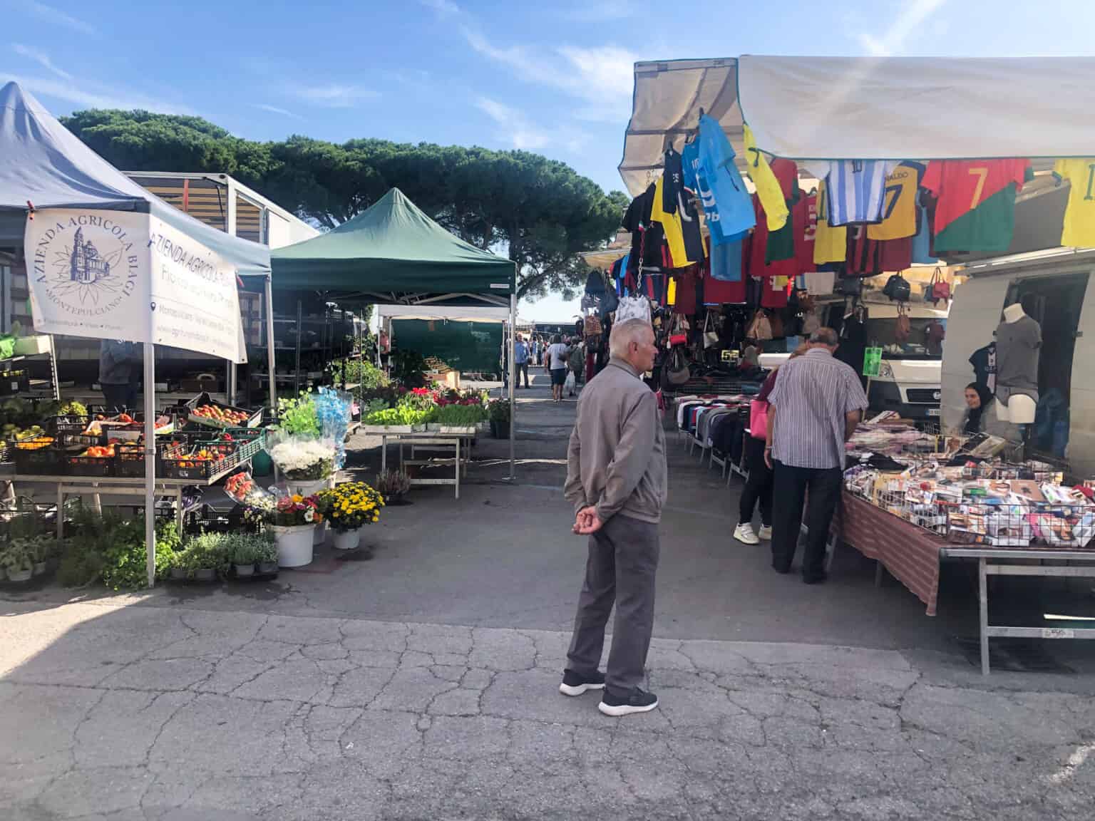 How To Shop At Markets In Italy + A Local's Favorite Markets To Visit ...