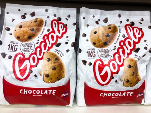 Best Italian Supermarket Snacks - What My Italian Family Buys - Eating ...