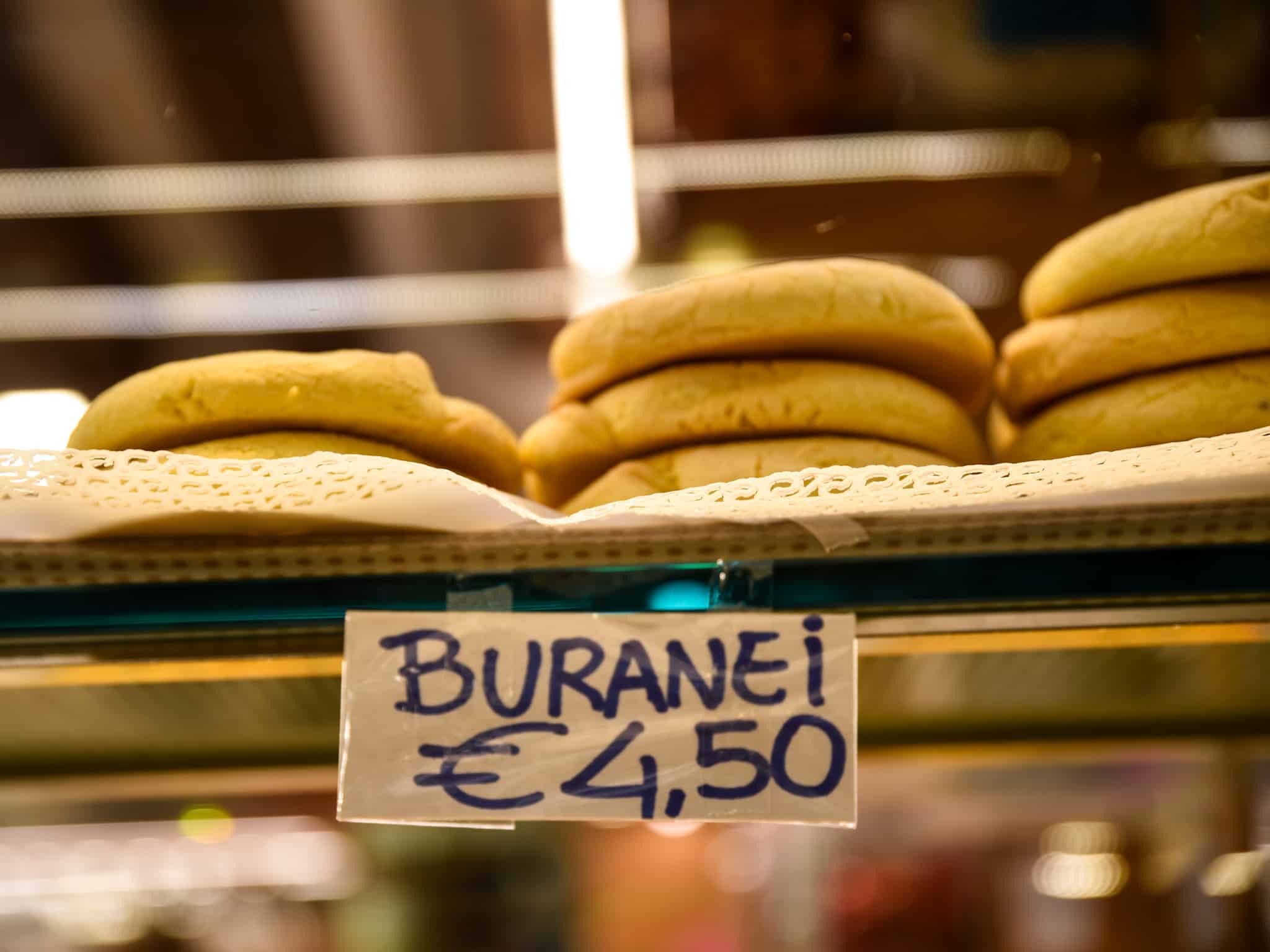 10 Amazing Bakeries In Venice, Italy - Where to Get Your Pastry On ...
