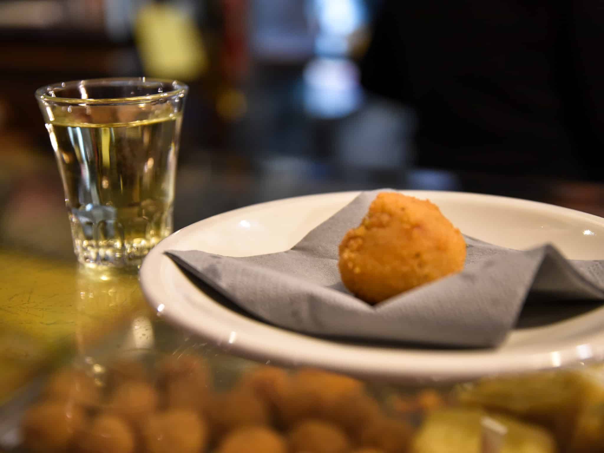 What Are Cicchetti? + Where To Eat Them In Venice - Eating Around Italy