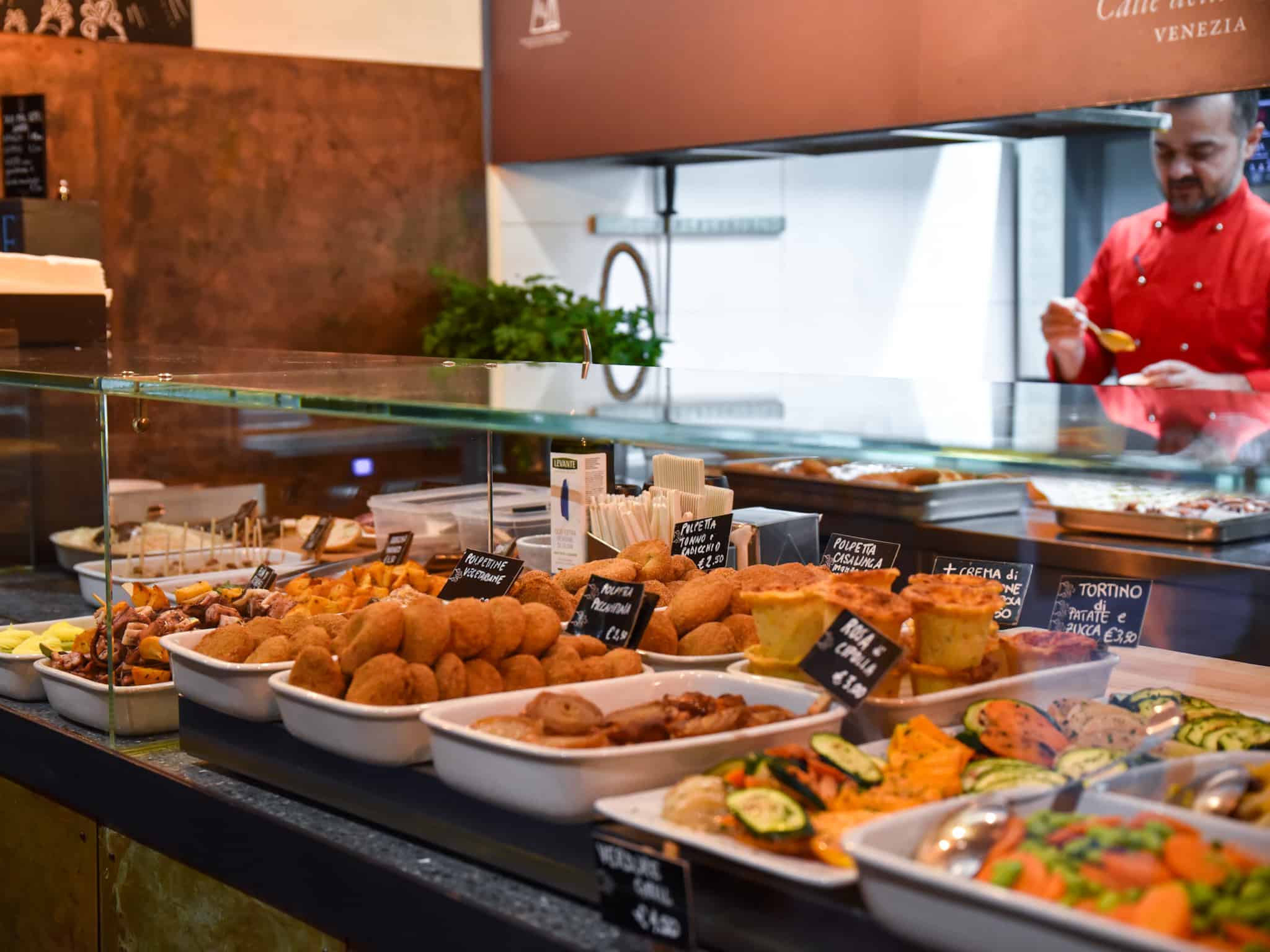 Best Places To Get Takeout In Venice - My Top Picks - Eating Around Italy