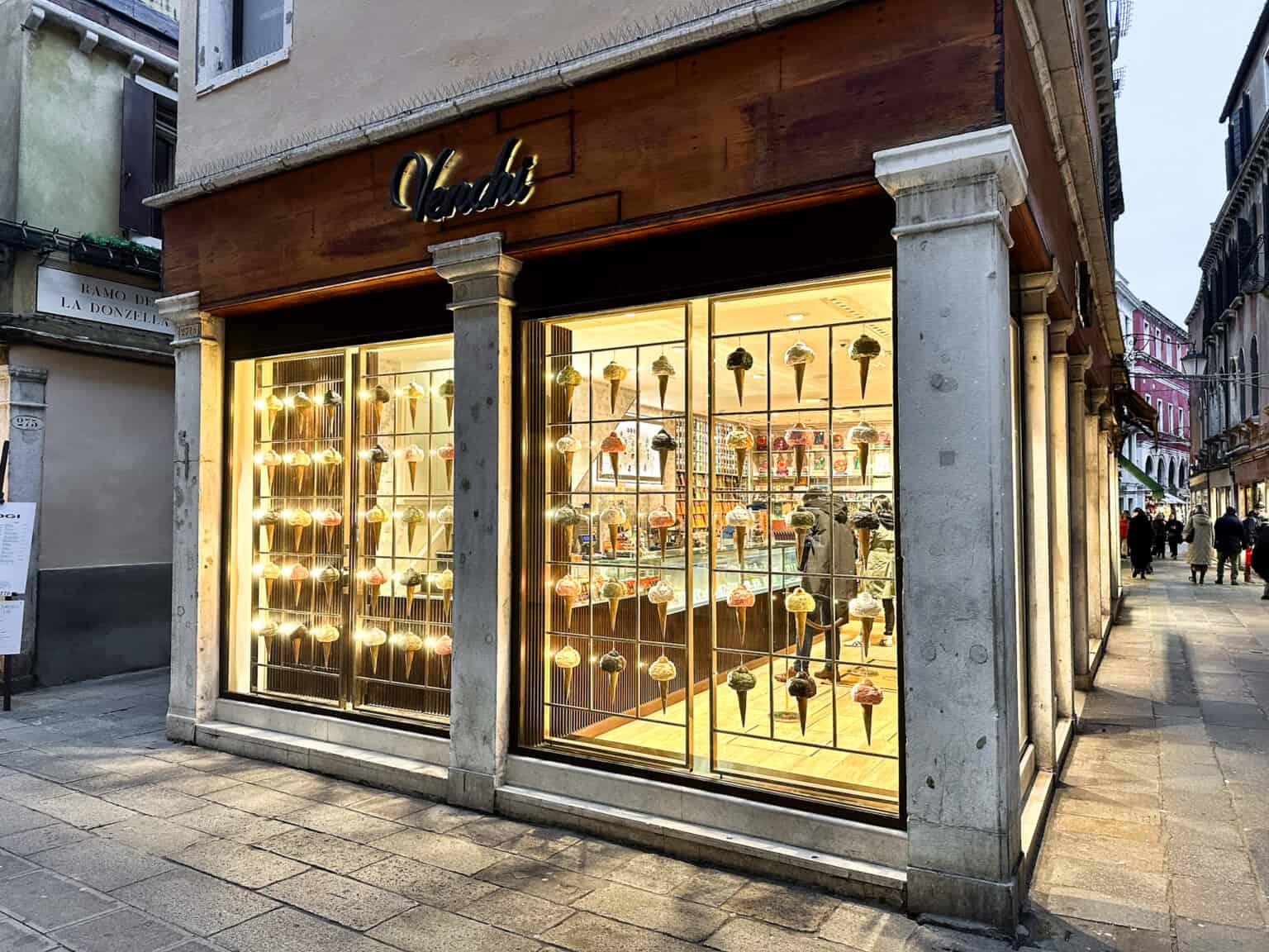 Best Gelato In Venice - My Italian Family’s 10 Favorite Gelaterie ...