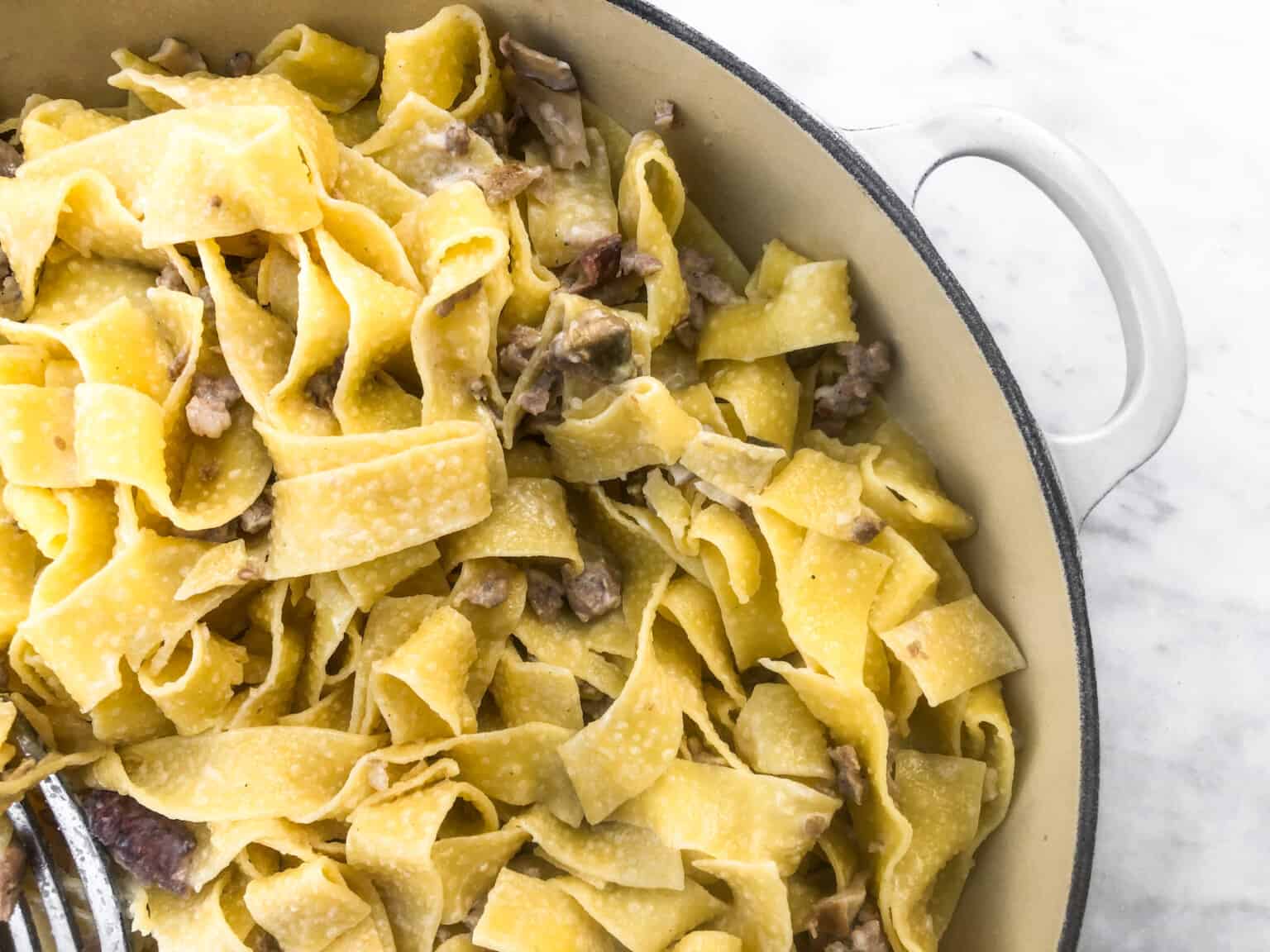 3-Ingredient Pasta For Easy Entertaining - Pappardelle Boscaiola ...