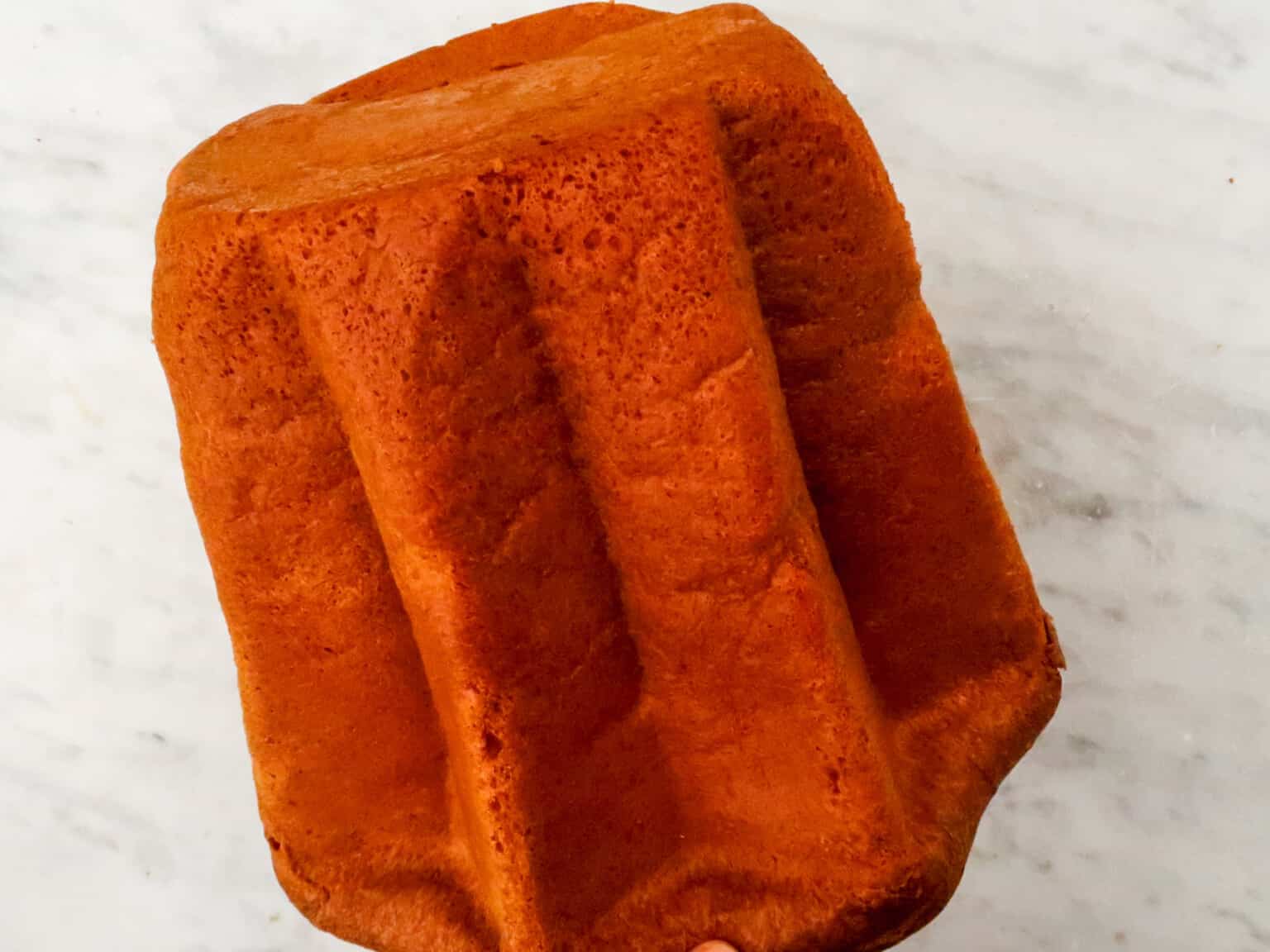 How My Italian Family Cuts Pandoro - Step-by-Step Instructions + Video ...