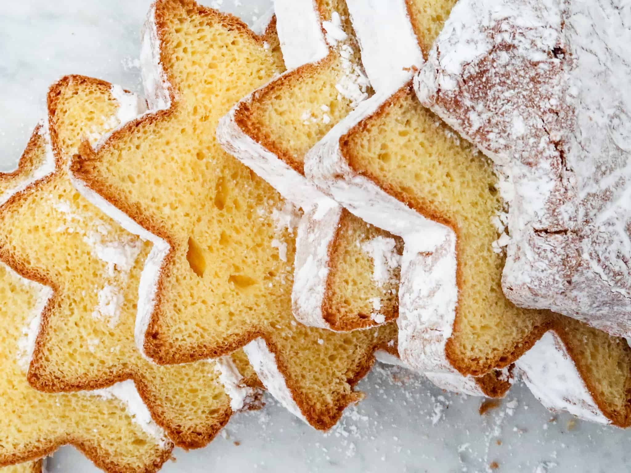 How My Italian Family Cuts Pandoro - Step-by-Step Instructions + Video ...