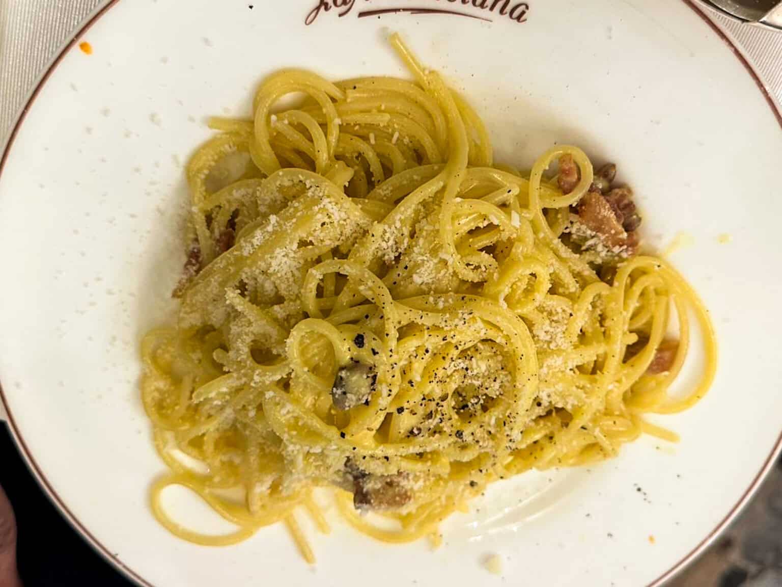 6 Famous Roman Pasta Dishes - How To Pronounce Them & Where To Eat Them ...