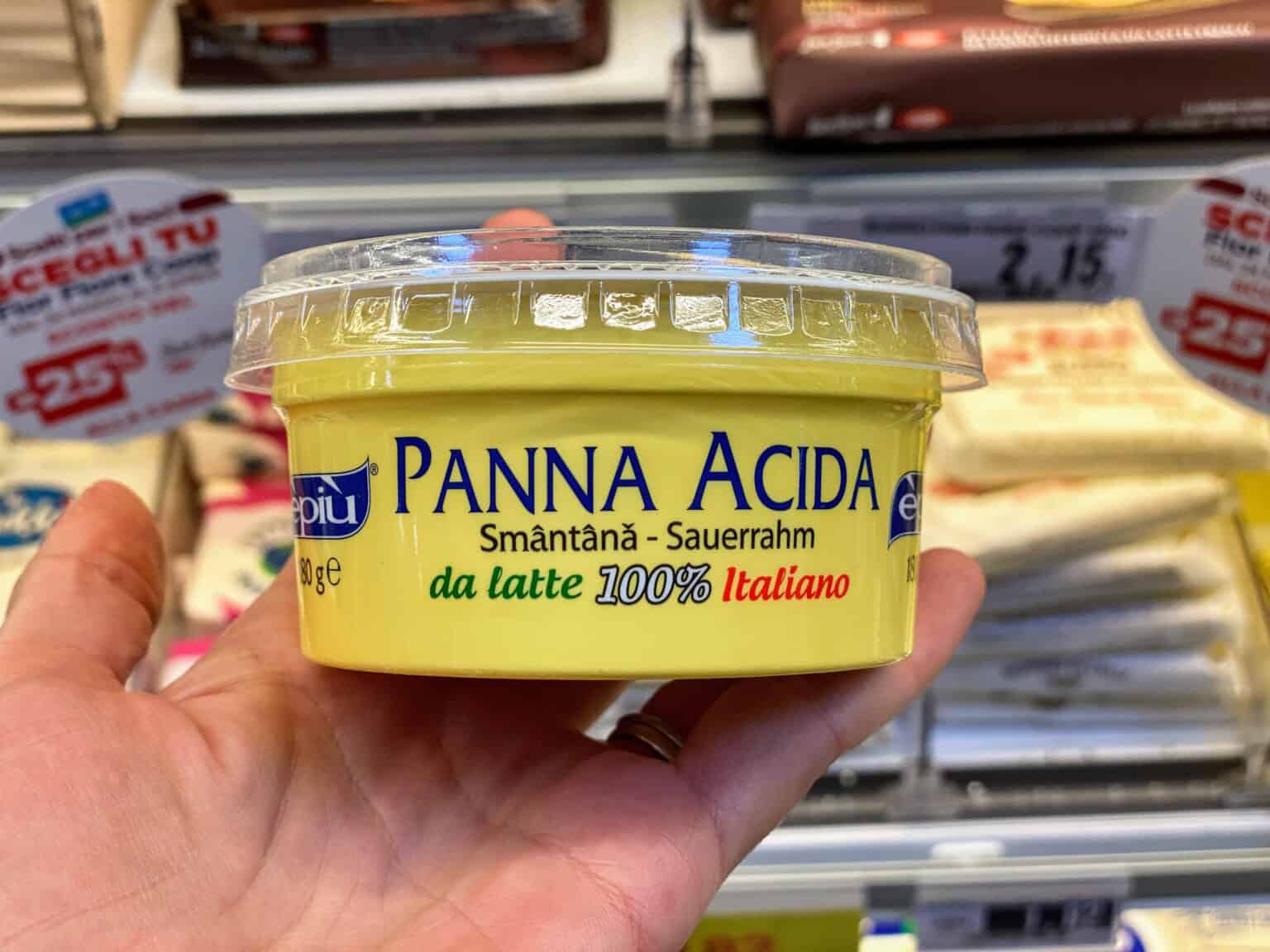 Mascarpone Cream Recipe - An Easy Italian Condiment For Any Dessert ...