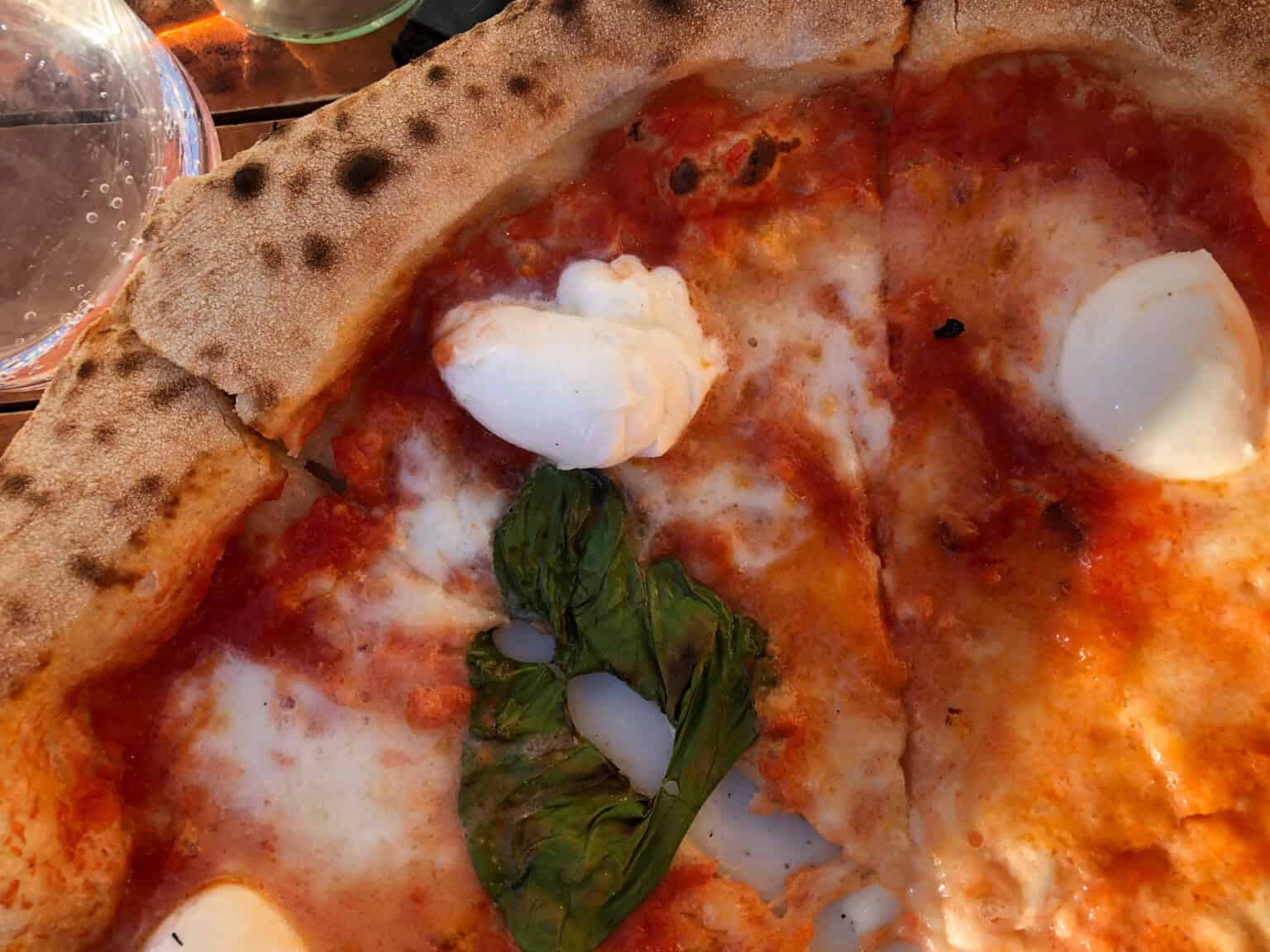 Best Pizza In Rome By Type & Location - A Foodie's Picks for 2025 ...